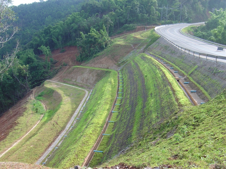 Tường Chắn Đất Khái Niệm Và Ứng Dụng Trong Xây Dựng